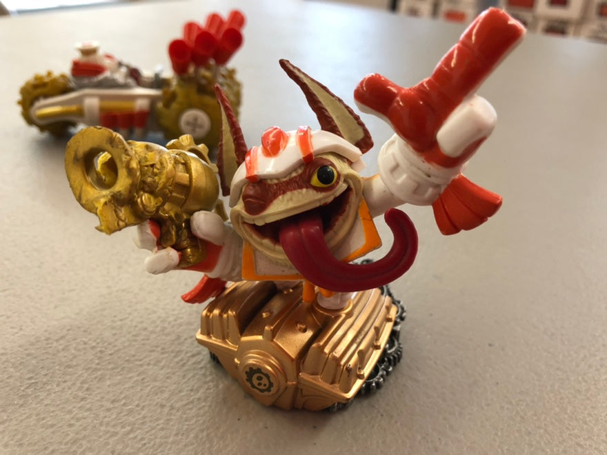 Skylanders Superchargers Double Dare Trigger Happy Land Racing Pack: V ...